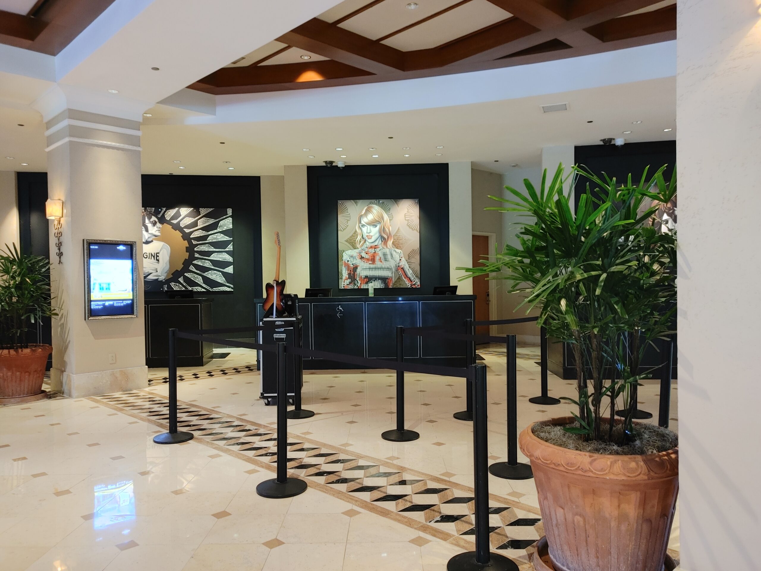 Universal Studios - HARD ROCK HOTEL ⋆ malarkey