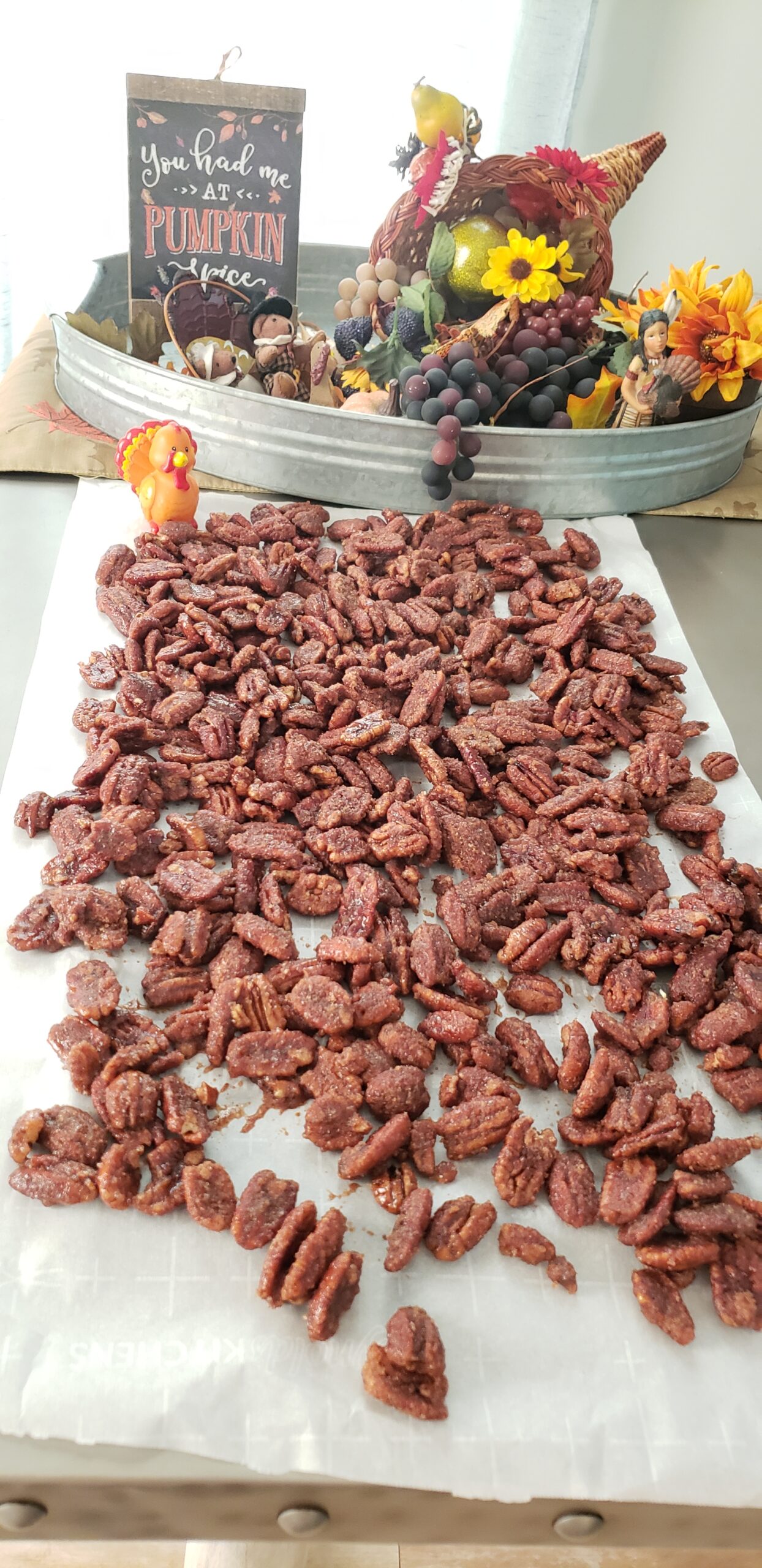 How to make the EASIEST Candied Pecans ⋆ malarkey
