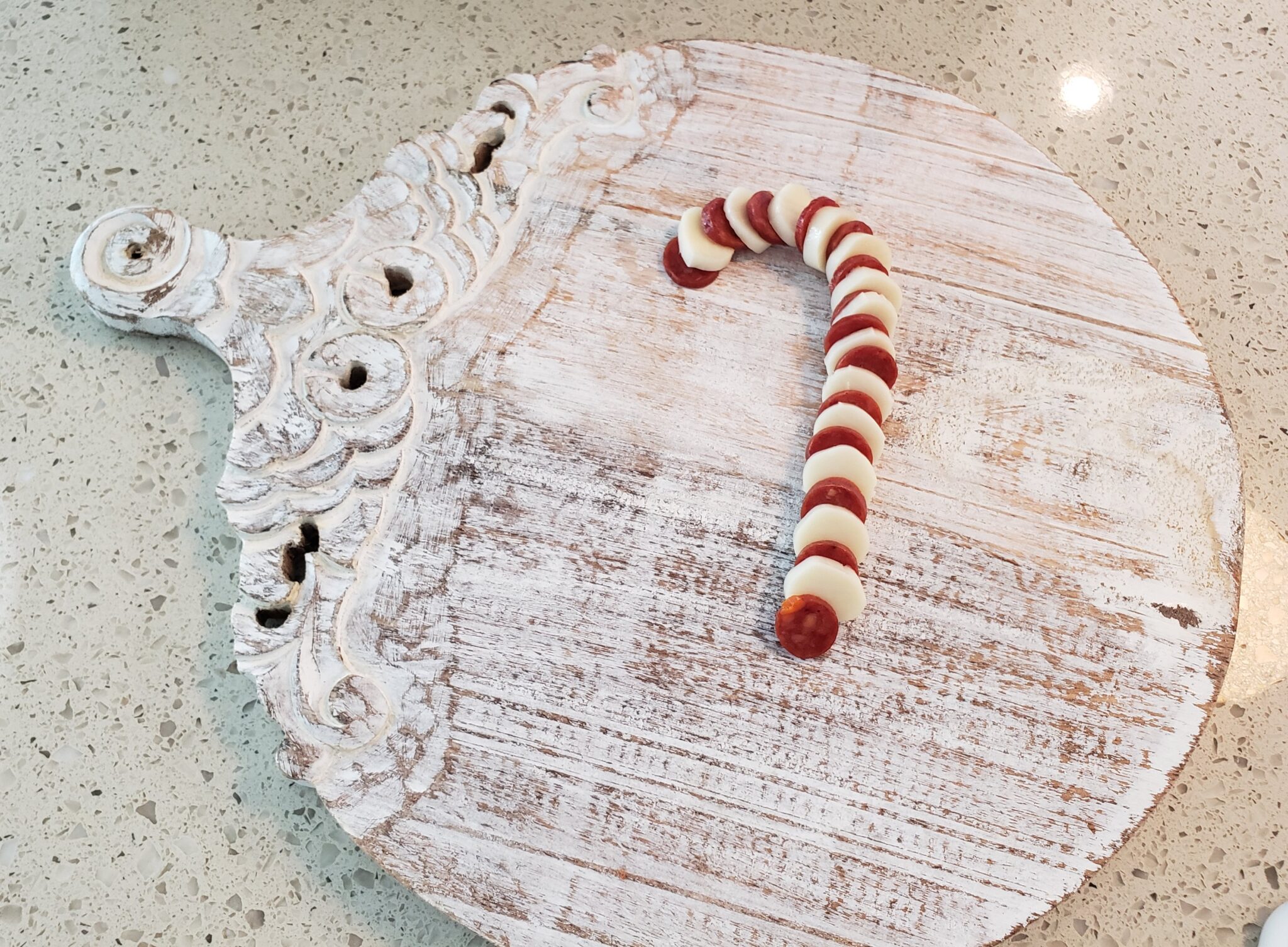 Candy Cane Cheese Snack - easy & tasty ⋆ malarkey